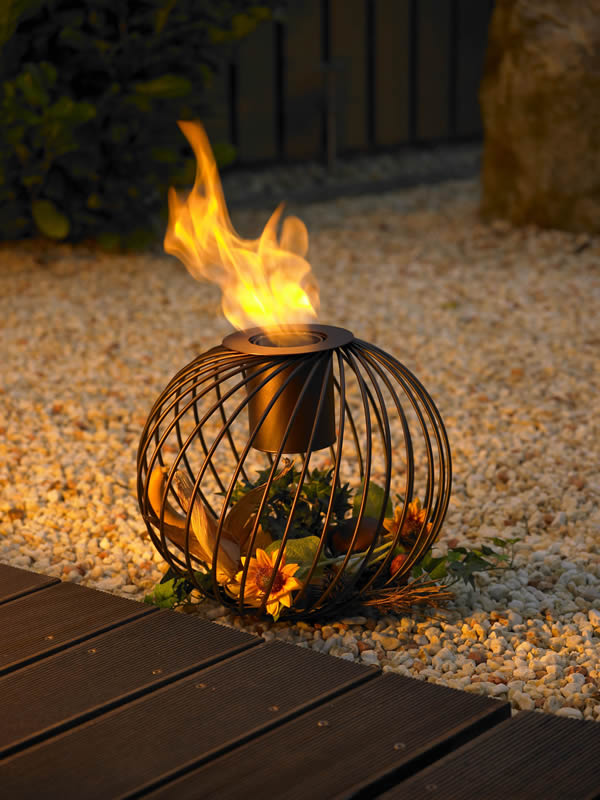 Traumhaftes Gartenfeuer - GKR - Hydrokulturen, Begrünungen ...